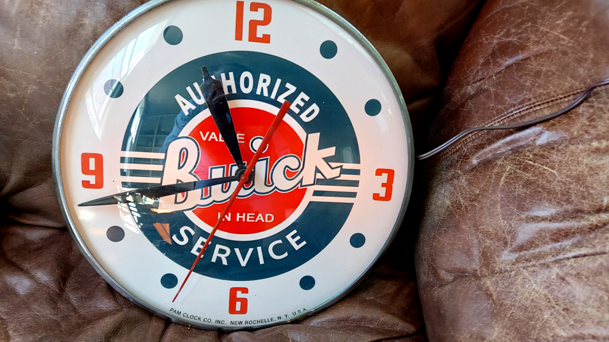 Couple of vintage 40s-50s clocks on ebay - Buick - Garages and ...