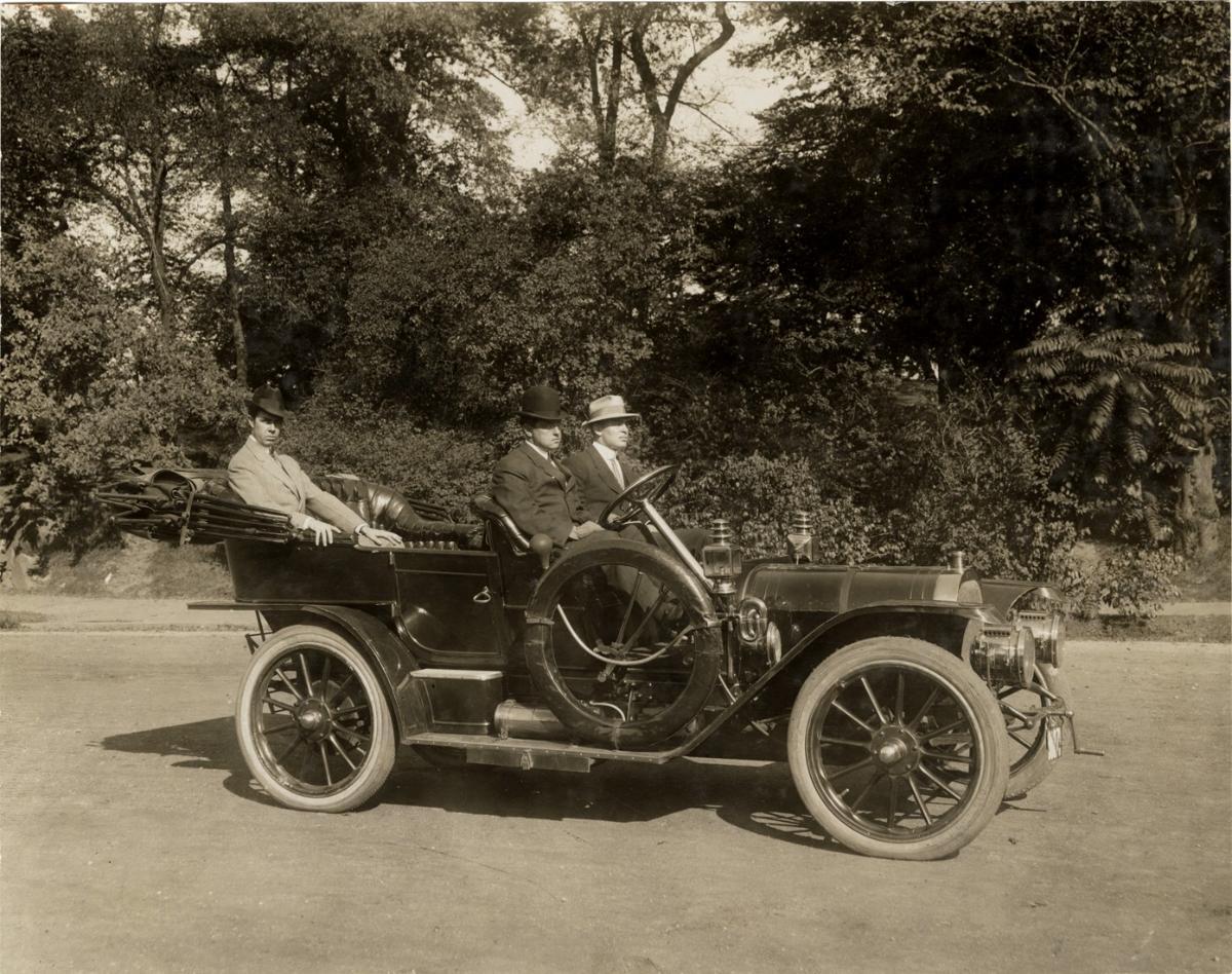 Identification of brass era auto - What is it? - Antique Automobile ...
