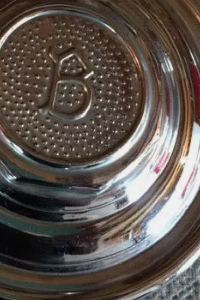 Prewar Buick Hubcap Identification - Buick - Pre War - Antique ...