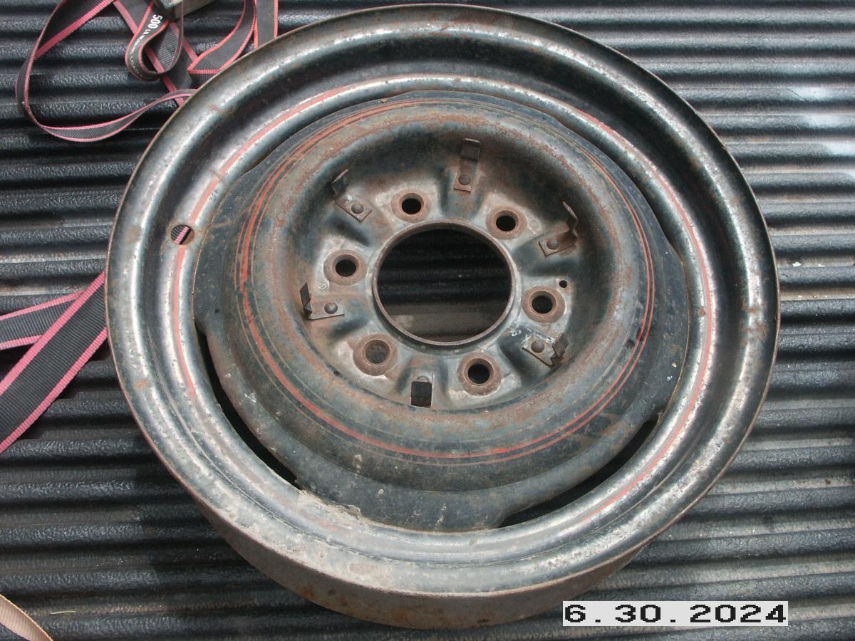 1940's Buick 16" X 4 1/2 Wheel, 6 X 5 1/2 Bolt Pattern - Buick - Buy ...