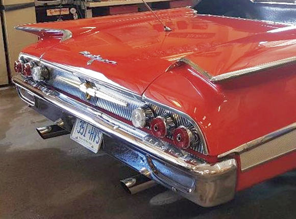 1960 Meteor Montcalm convertible Canadian only built. Not mine - Page 2 ...