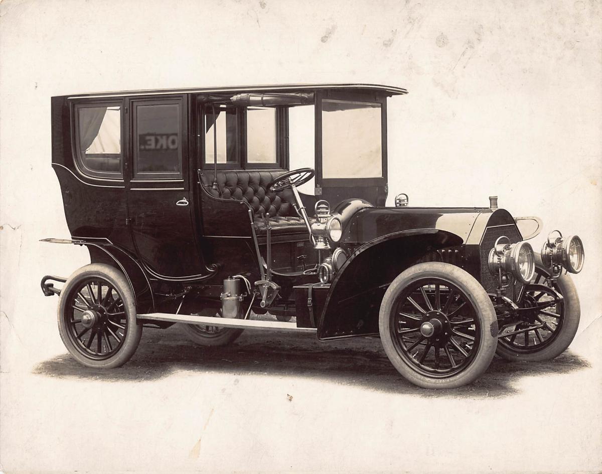 Gpa was a photographer 1885 - 1916 in Detroit. I need help identifying ...