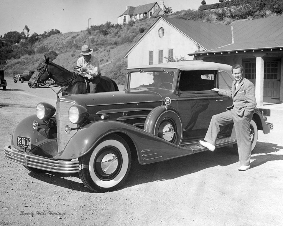 The Cars of the TV shows Bewitched, I Dream of Jeannie, The Andy ...