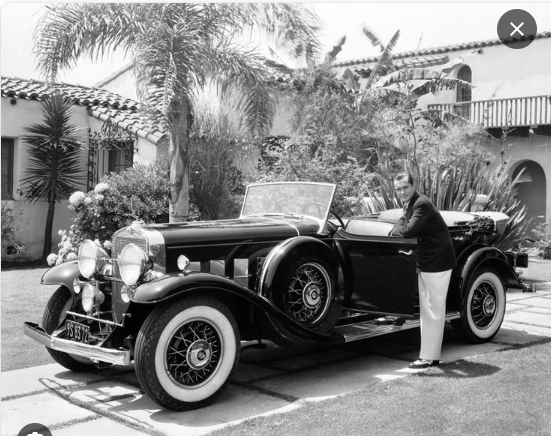 The Cars of the TV shows Bewitched, I Dream of Jeannie, The Andy ...