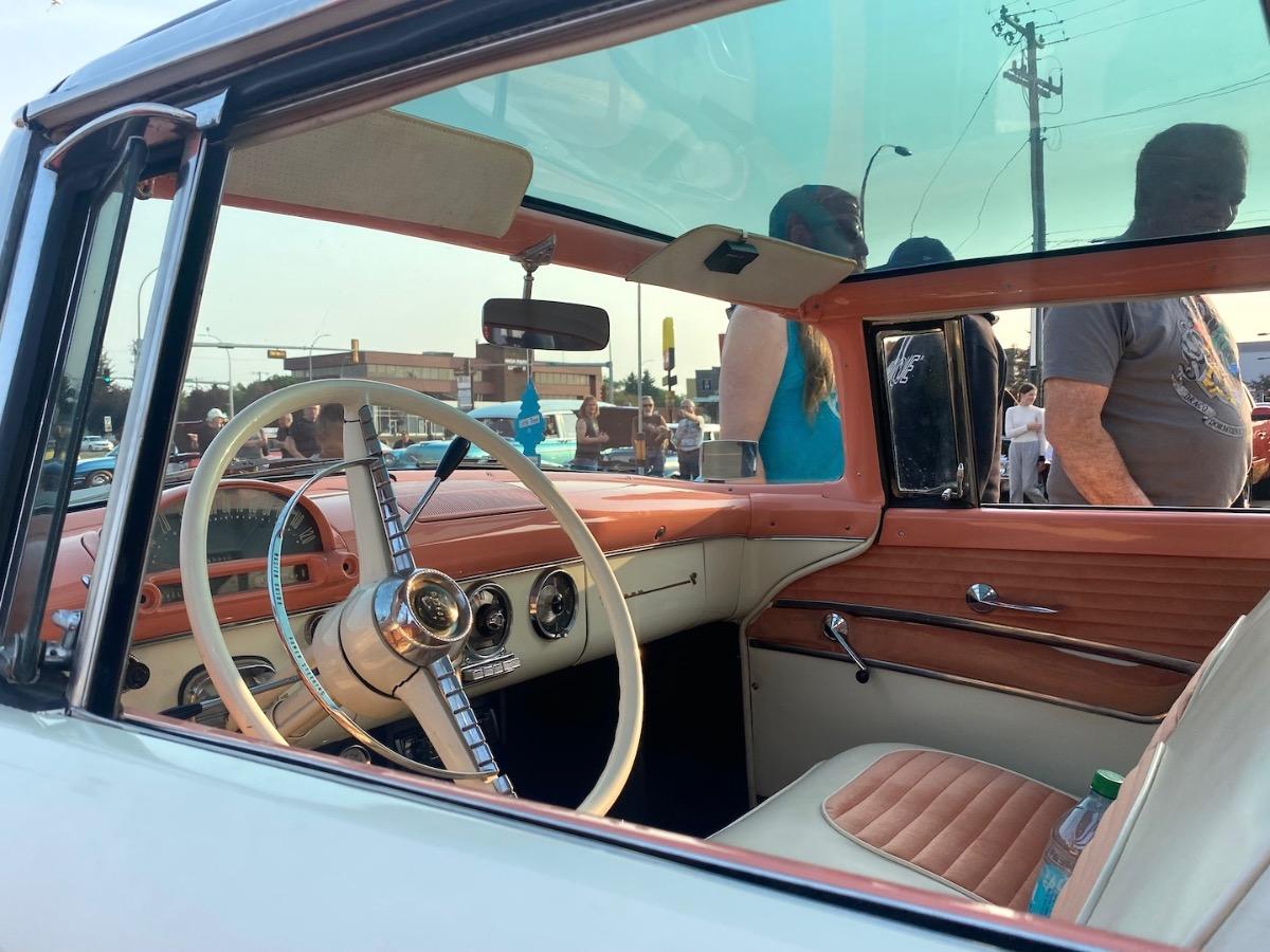 Crown Victoria Association National Meet in Detroit - General ...