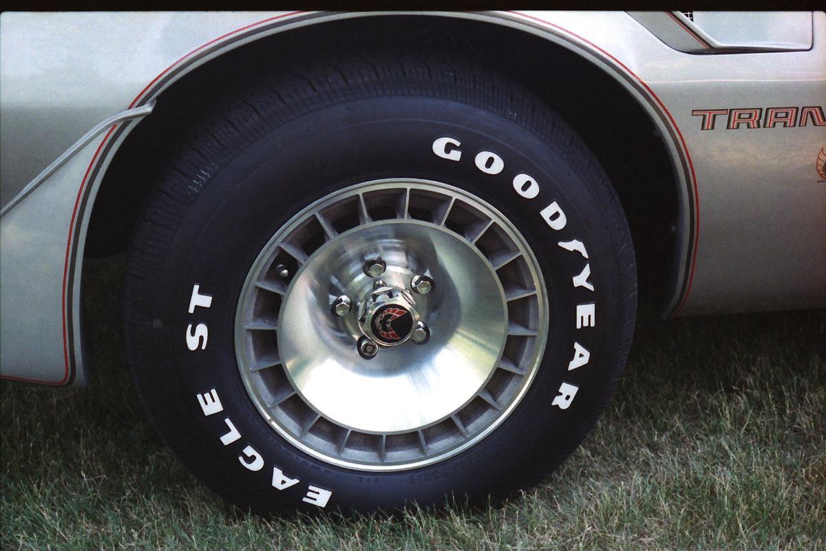 Polishing Trans Am Turbo Wheels - Technical - Antique Automobile Club ...