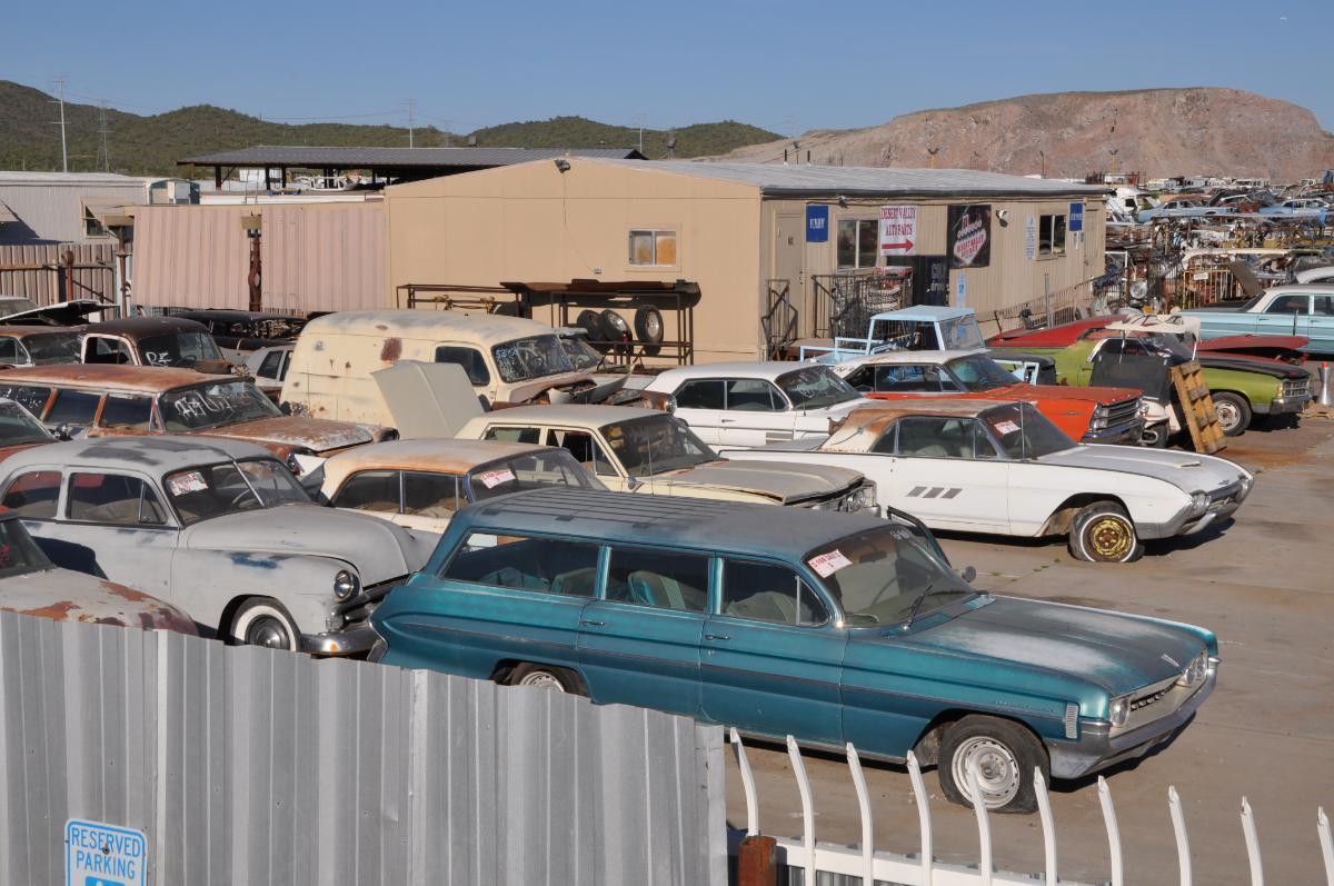 Arizona: Desert Valley Auto Parts, Phoenix area - Junkyards - Antique ...