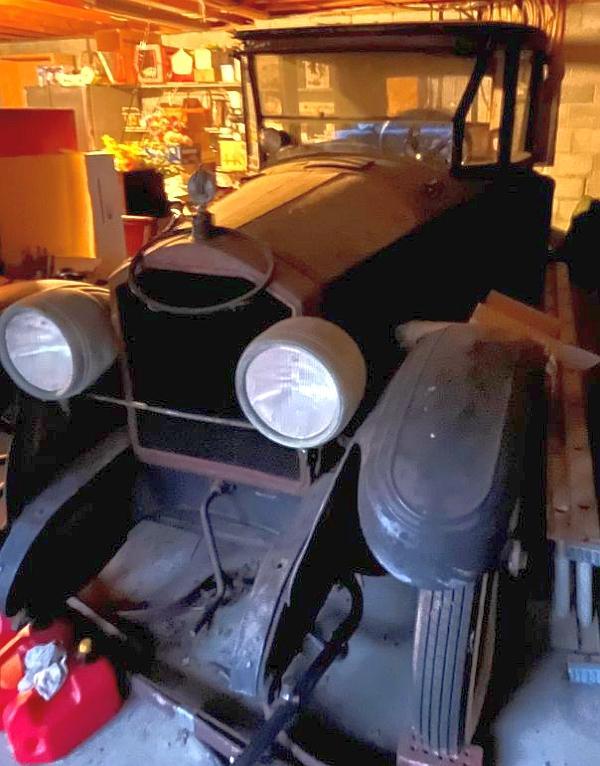 1922 Stearns Knight barn find, not mine. - "Not Mine" Automobiles For ...