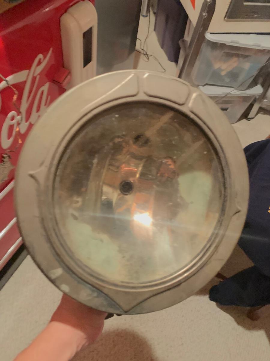 Help identify American Flatlite Standard Flatlite Headlight - What is ...