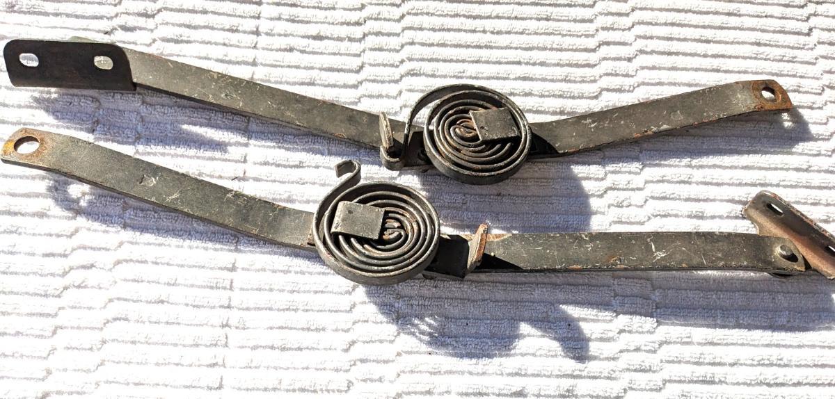 FORD/MERCURY 1942-48 sedan trunk lid arms and springs - Parts For Sale ...
