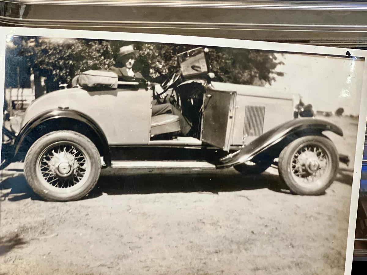 30 Chevrolet roadster - Period Photos - Pre WWII - Antique Automobile ...