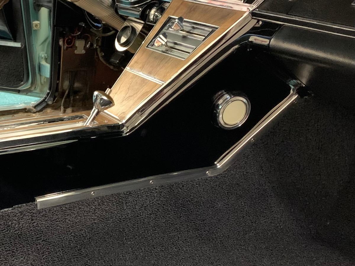 '64 center console trim - Buick Riviera - Antique Automobile Club of ...