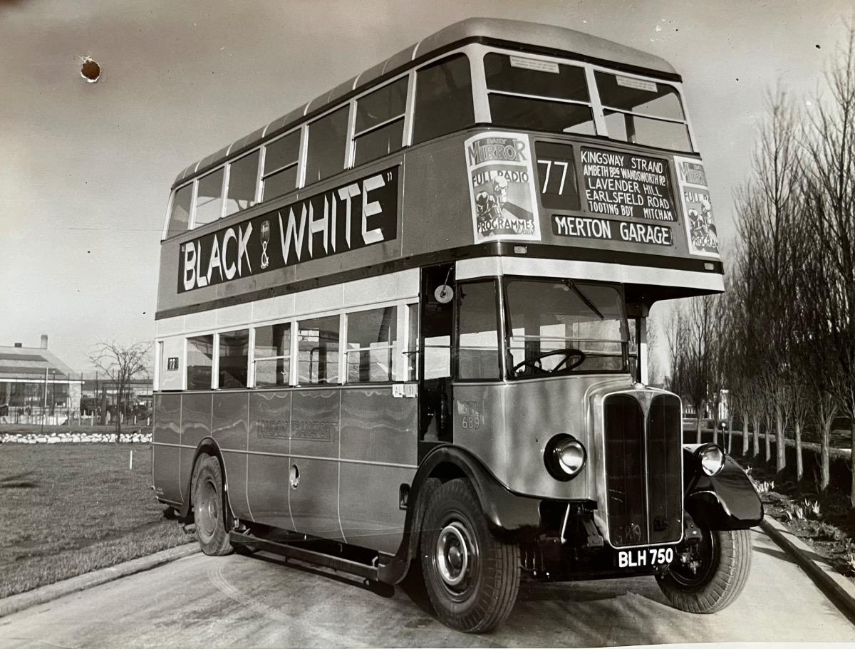 London bus - Period Photos - Post WWII - Antique Automobile Club of ...