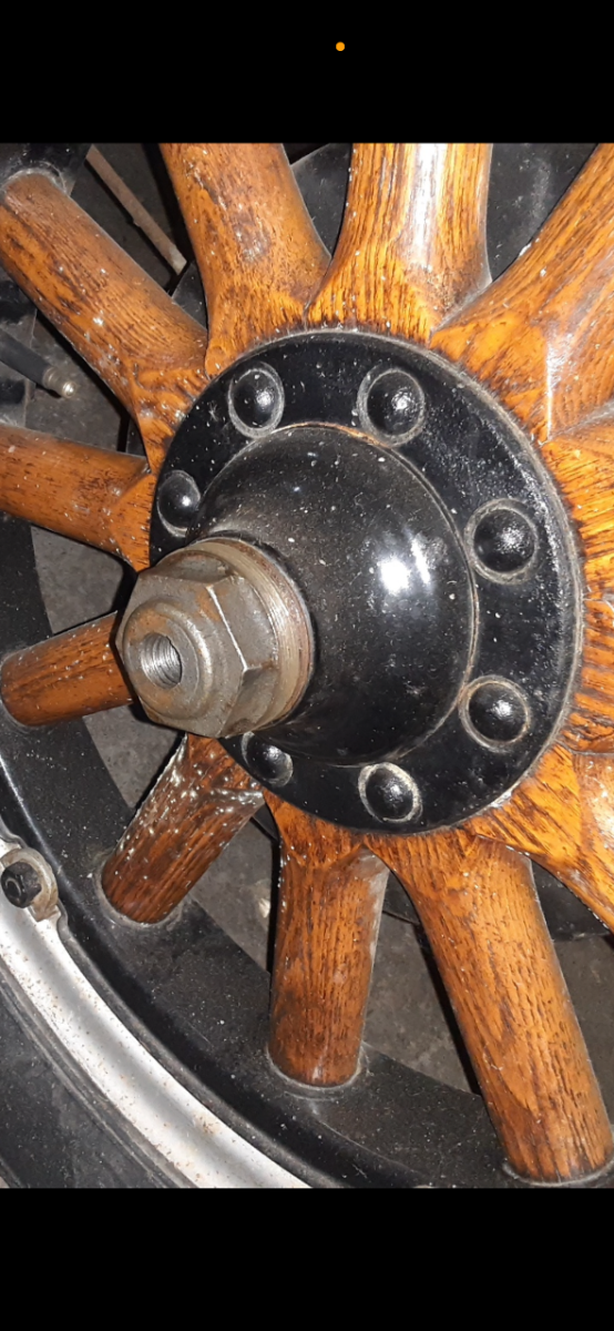 Junior 8 Rear Hub Removal Question - Locomobile - Antique Automobile ...
