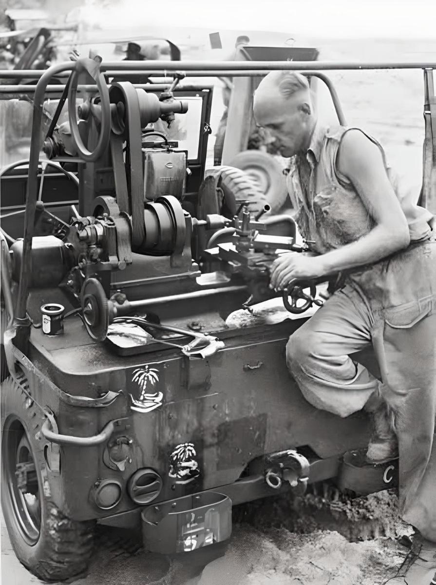 Jeep machine shop - Period Photos - Pre WWII - Antique Automobile Club ...