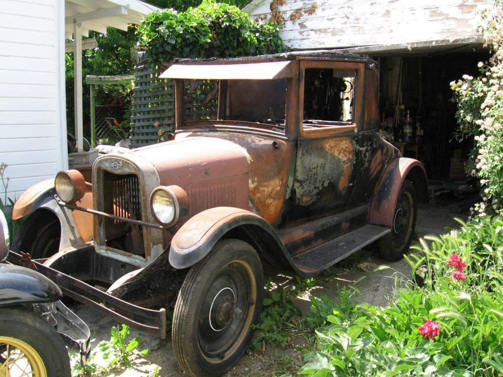 Damaged Chevy 4 cyl - Period Photos - Pre WWII - Antique Automobile ...
