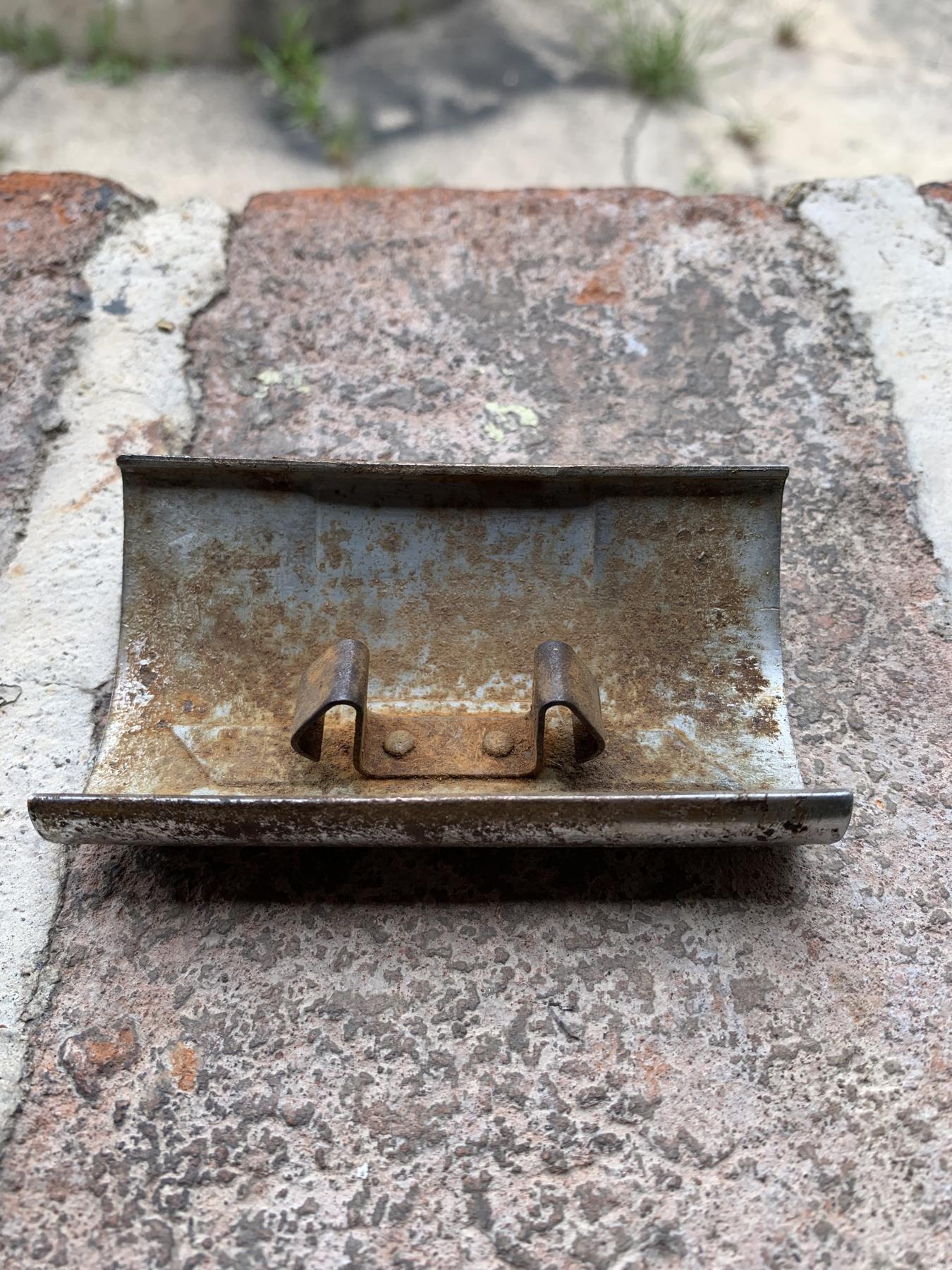 DASH EMBLEM? - What is it? - Antique Automobile Club of America ...