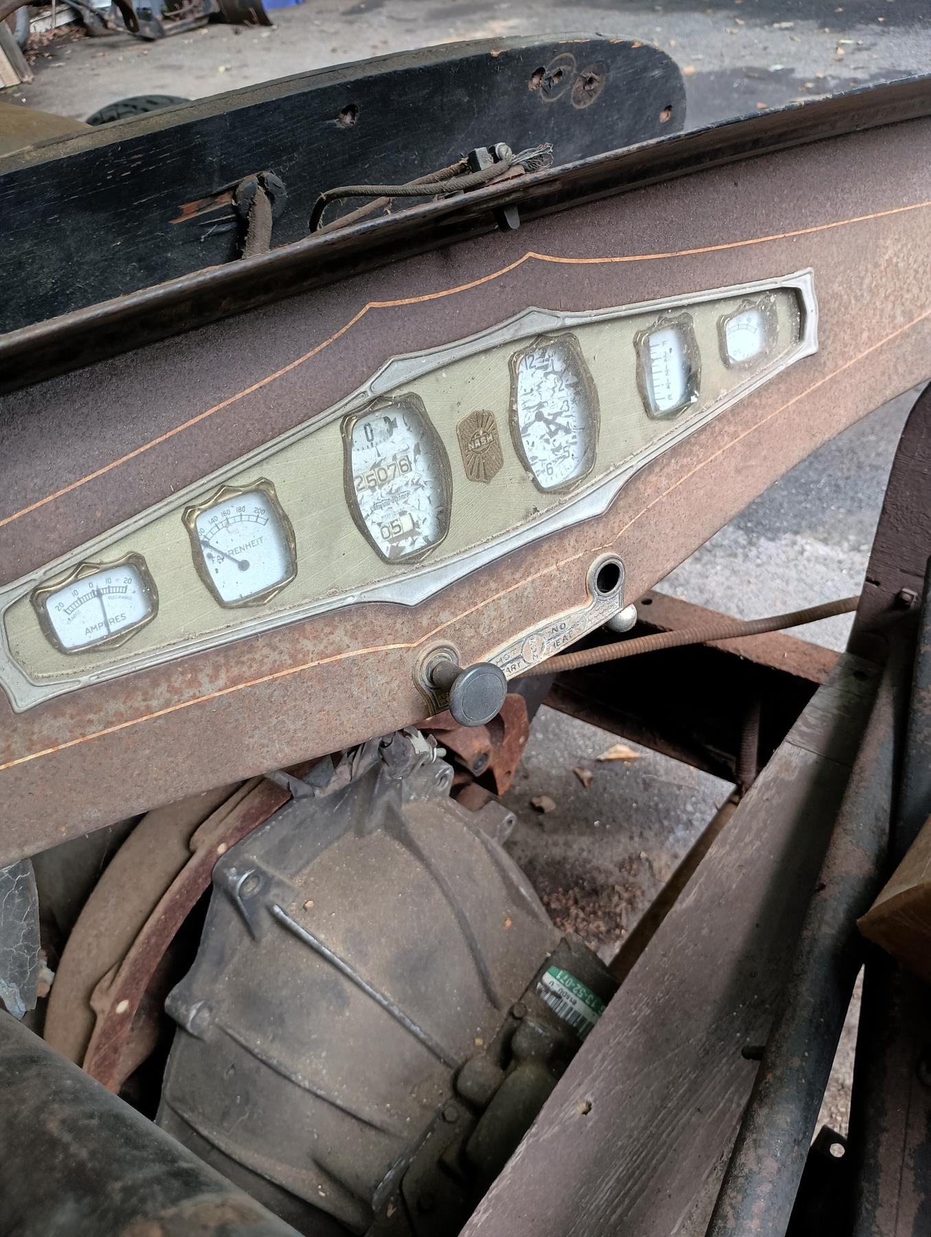 FS: 1929 Nash Advanced Six Chassis, engine and other parts - Parts For ...