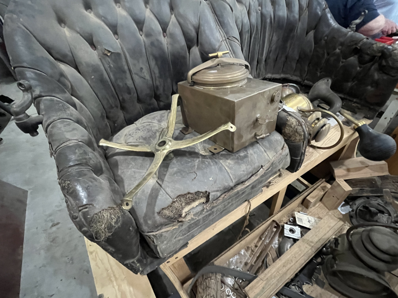 1907 Jackson touring project. Stored in Norfolk, Neb. See photos ...