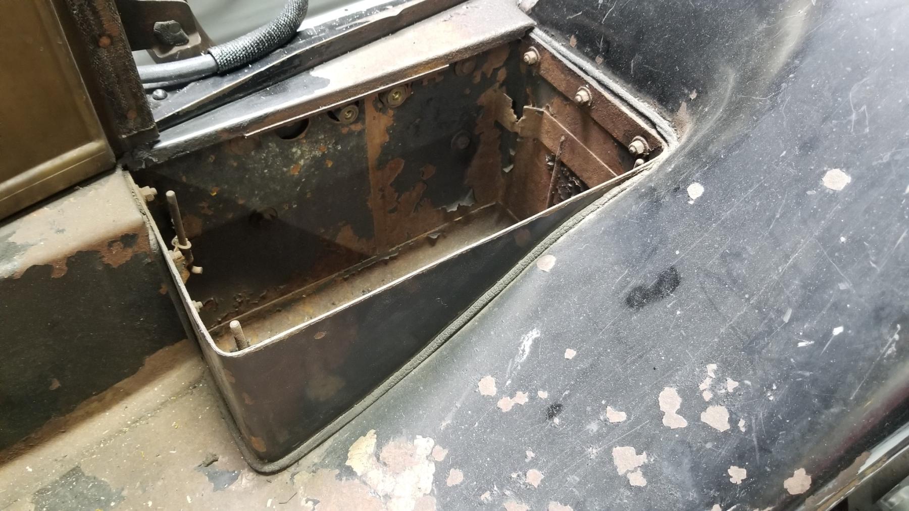 Wanted WTB 1931 Packard standard 8 battery box/tray - Parts For Sale ...