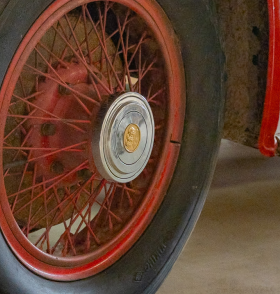 Hub Cap identification - Graham & Paige - Antique Automobile Club of ...
