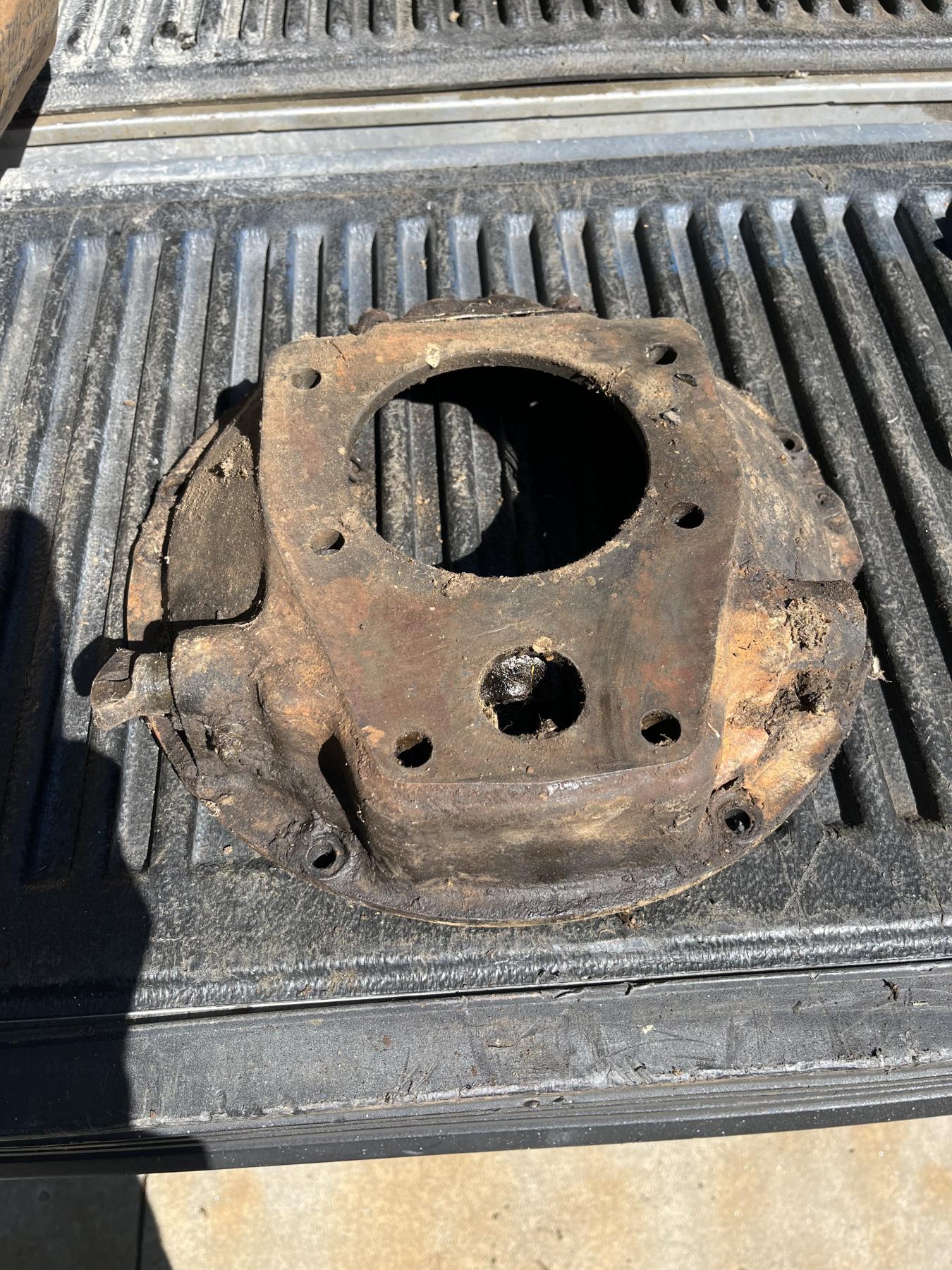 What is this bell housing to? - What is it? - Antique Automobile Club ...