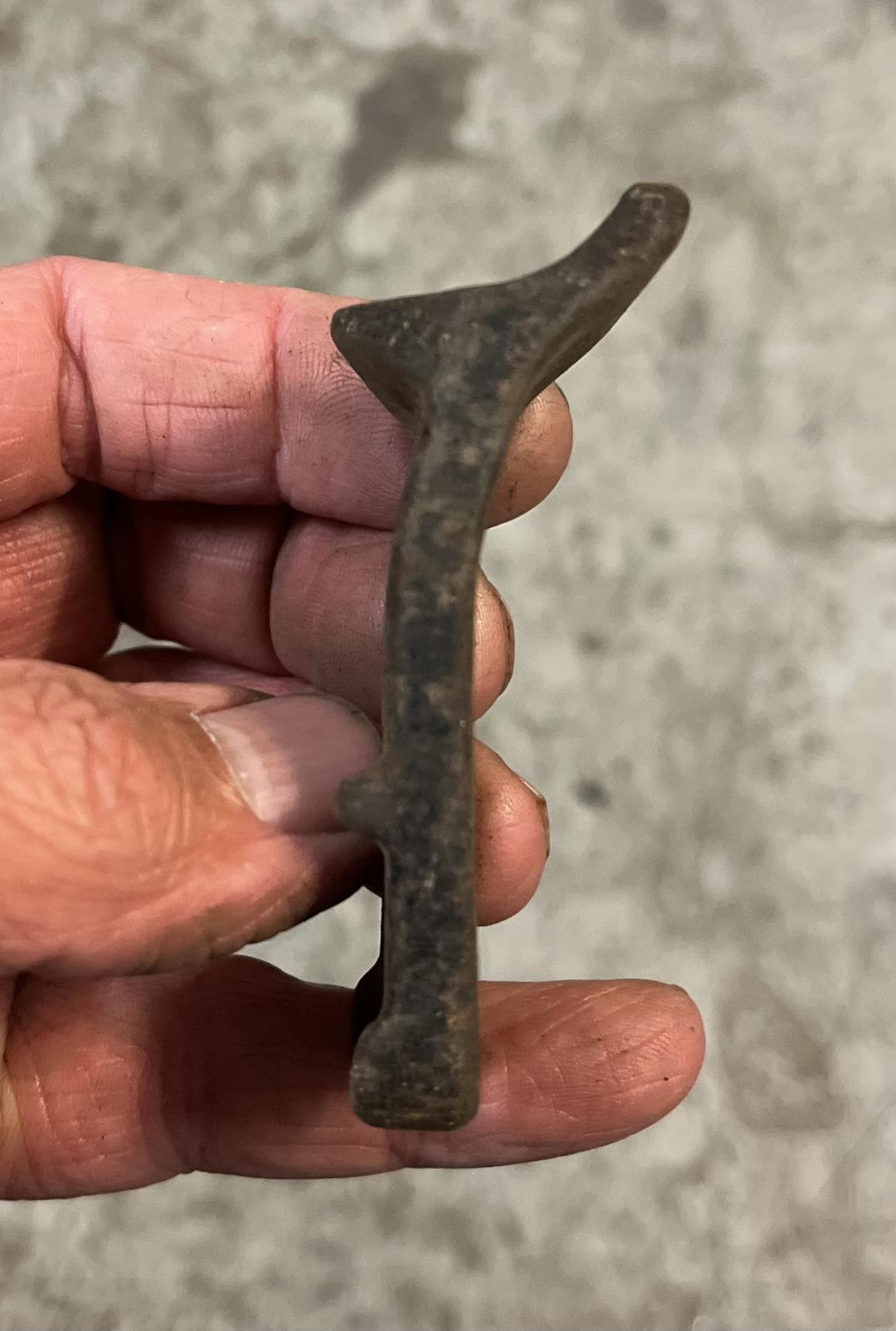 Wheel Rim Clamp Wedge ID - What is it? - Antique Automobile Club of ...