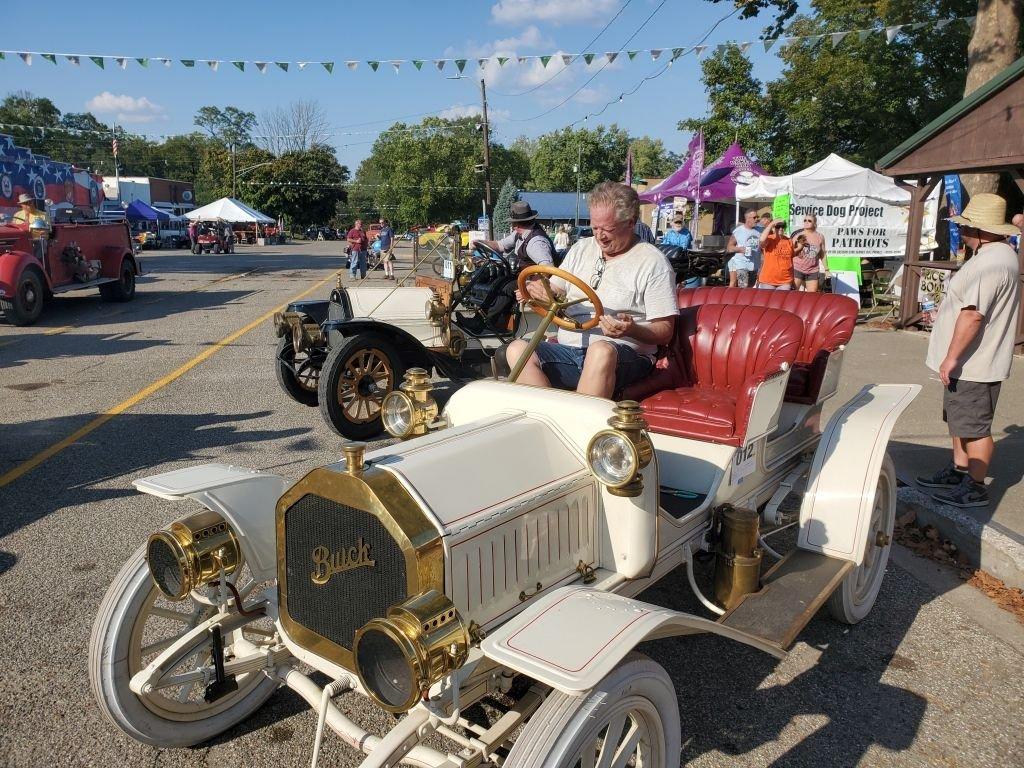 I JUST LOVE THE PICTURE OF THIS BUICK........... - Page 210 - Buick ...