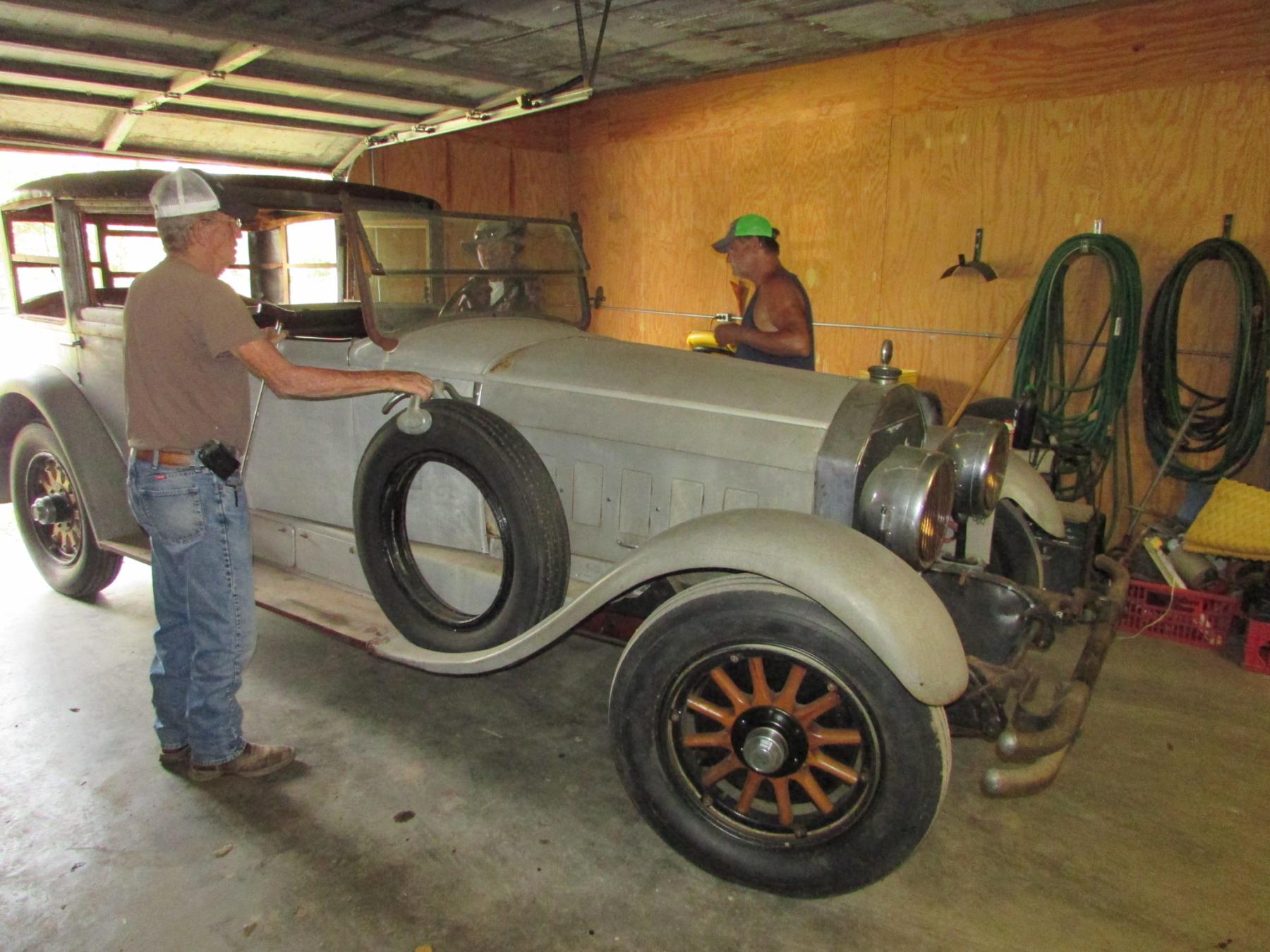 1924 Locomobile Town car - Page 2 - Locomobile - Antique Automobile ...