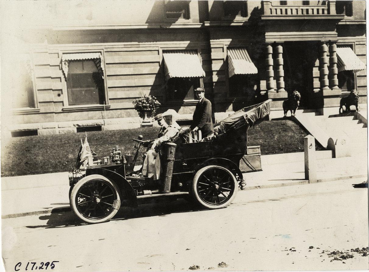 1908 ? What is this large car? - What is it? - Antique Automobile Club ...