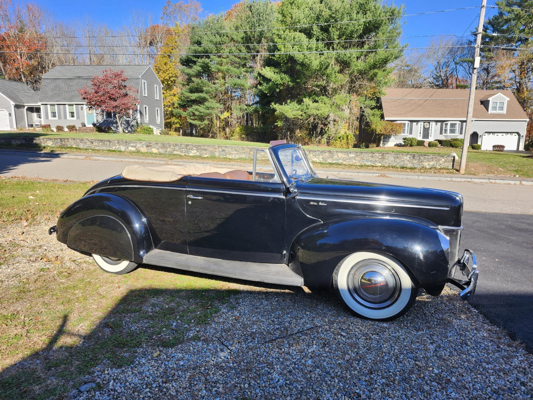 1940 Ford DeLuxe convertible - 25k USD - Bridgewater, MA - "Not Mine ...
