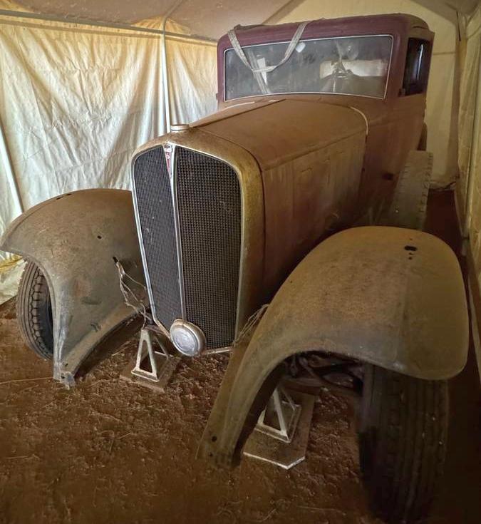 For Sale: 1932 Pontiac 4dr Sedan 6-cyl. - Ambitious Project or Parts ...
