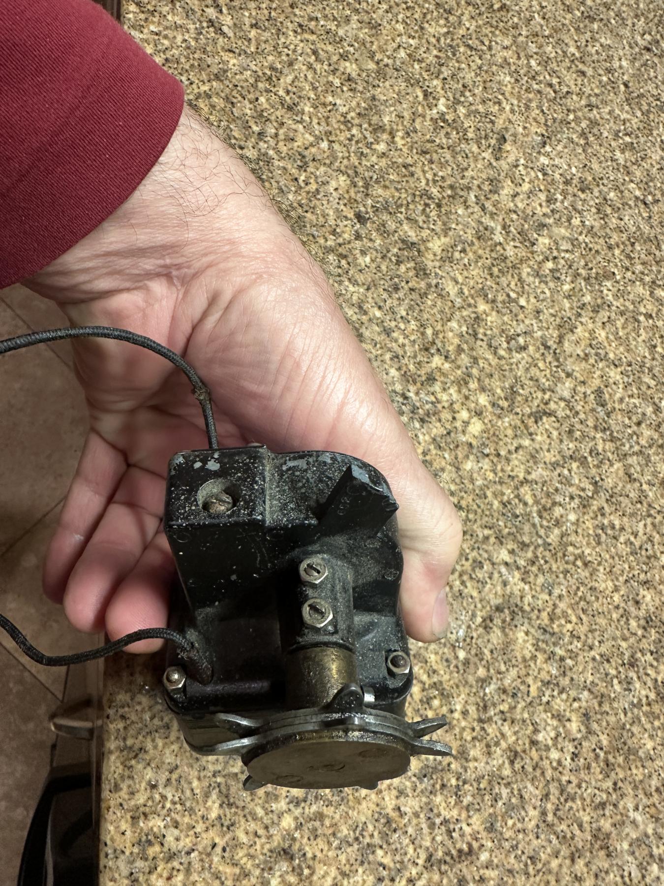 Piper Electric Shade Motor - What is it? - Antique Automobile Club of ...