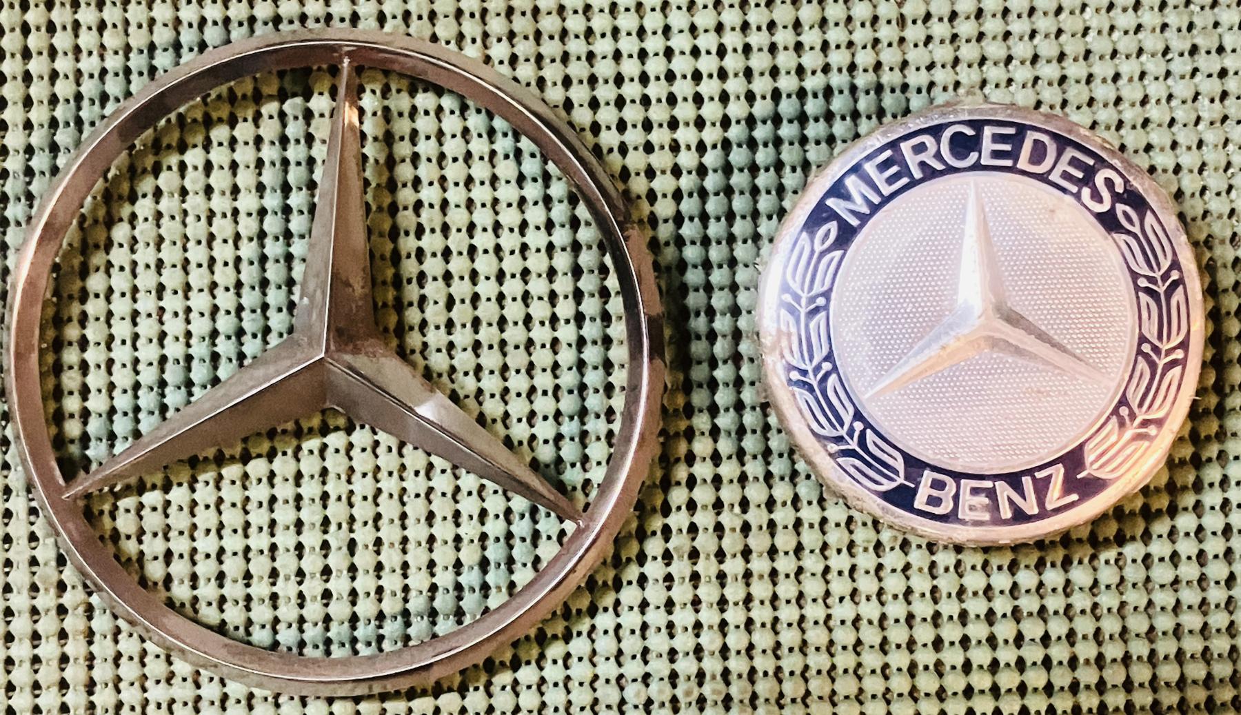 Mercedes 220 emblems & hubcaps .... - German Automobiles - Antique ...