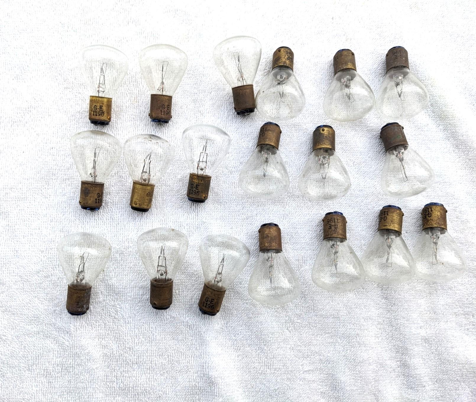 FORD-LINCOLN NOS CORNERING LIGHT BULBS 1974-1978 - Automobiles and ...
