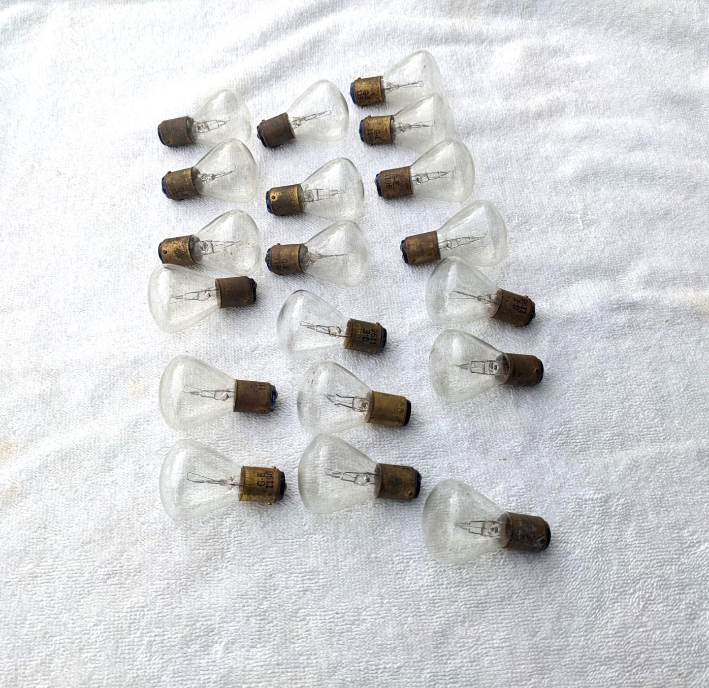 FORD-LINCOLN NOS CORNERING LIGHT BULBS 1974-1978 - Automobiles and ...