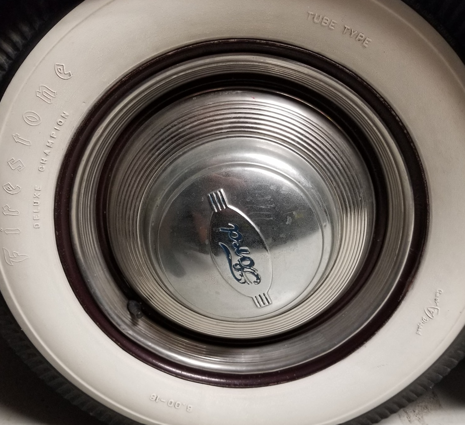 Vintage Ford Hubcap - What is it? - Antique Automobile Club of America ...