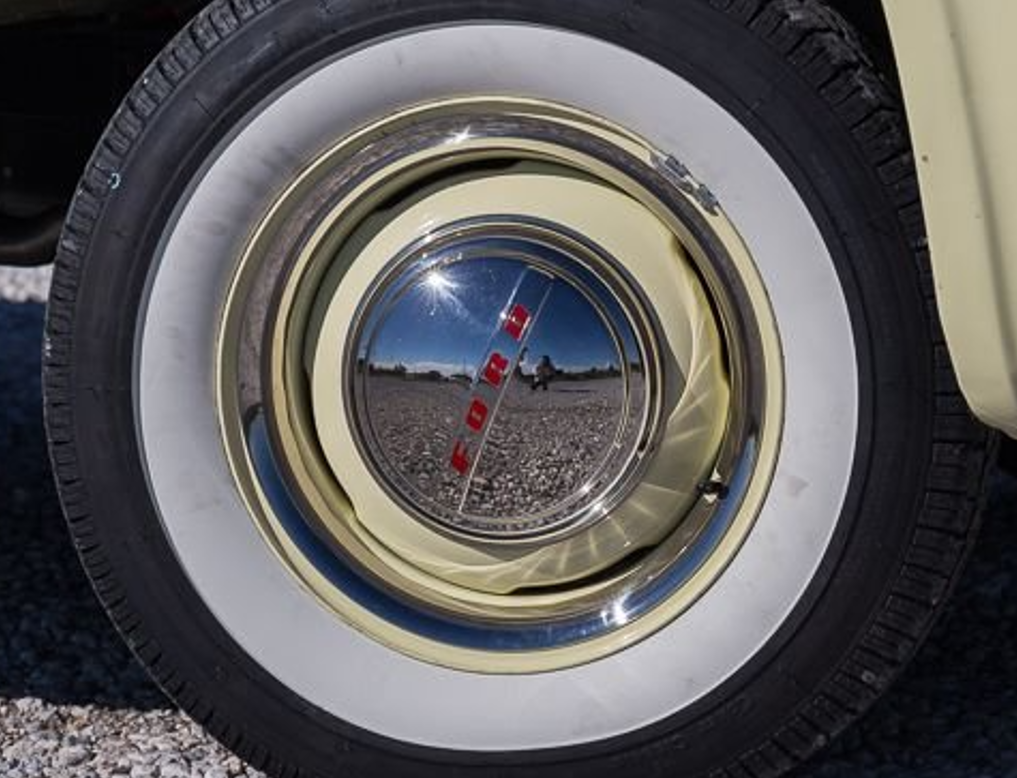 Vintage Ford Hubcap - What is it? - Antique Automobile Club of America ...