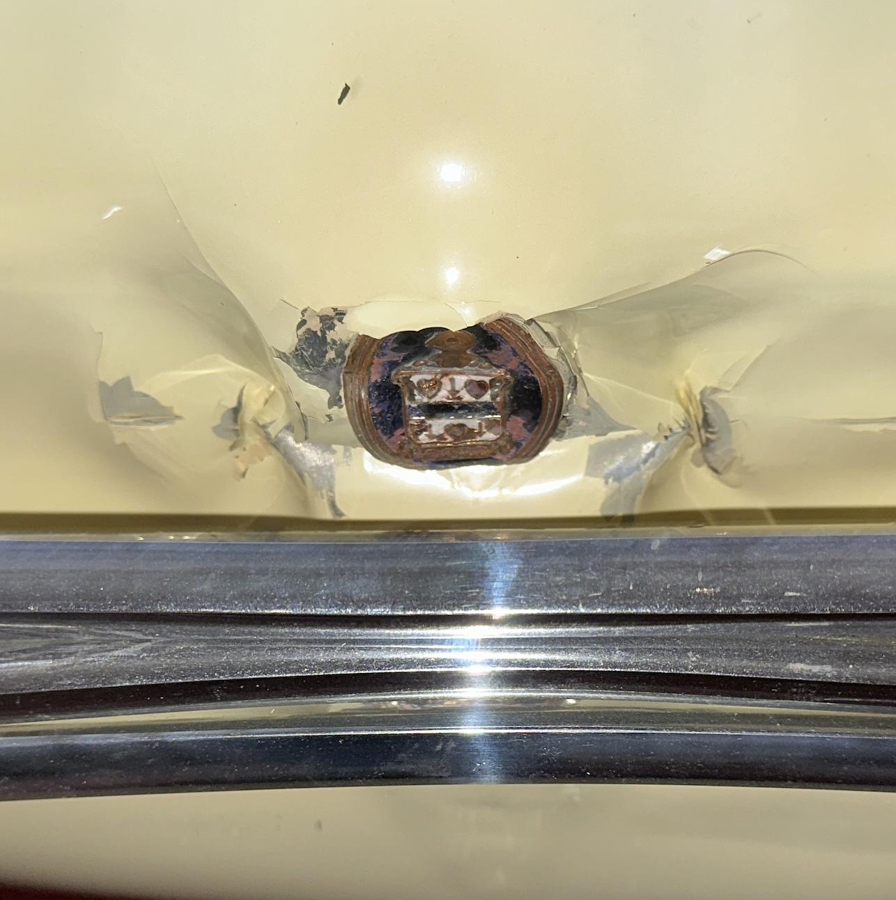 Broken Nose - Cord 810/812 - Antique Automobile Club of America ...