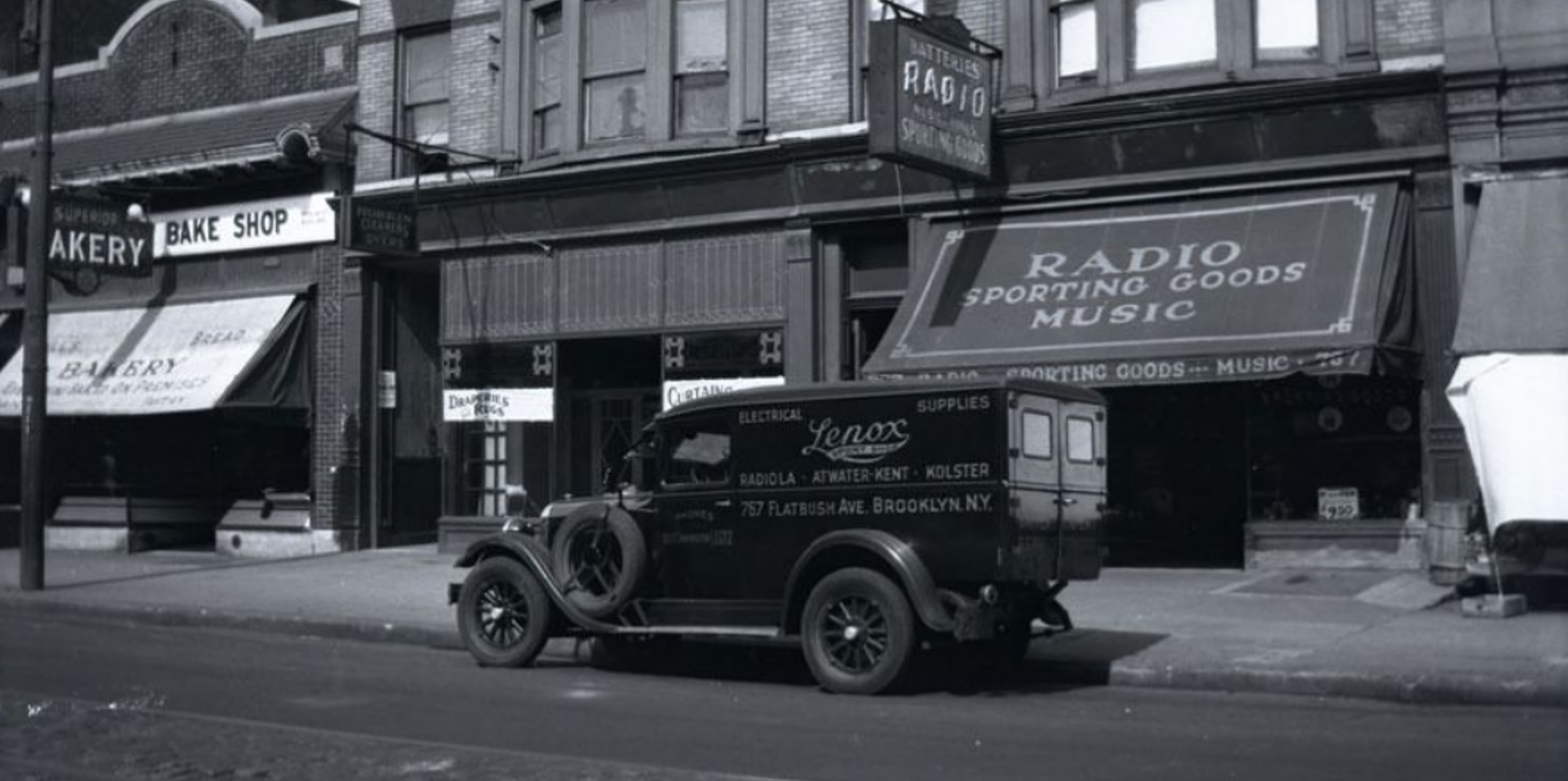 Period images to relieve some of the stress - Page 702 - Period Photos ...