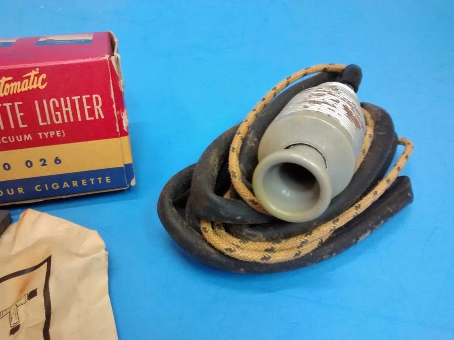 NOS MOPAR Vacuum Operated Automatic Cigarette Lighter. 6v. 1948-1955 ...