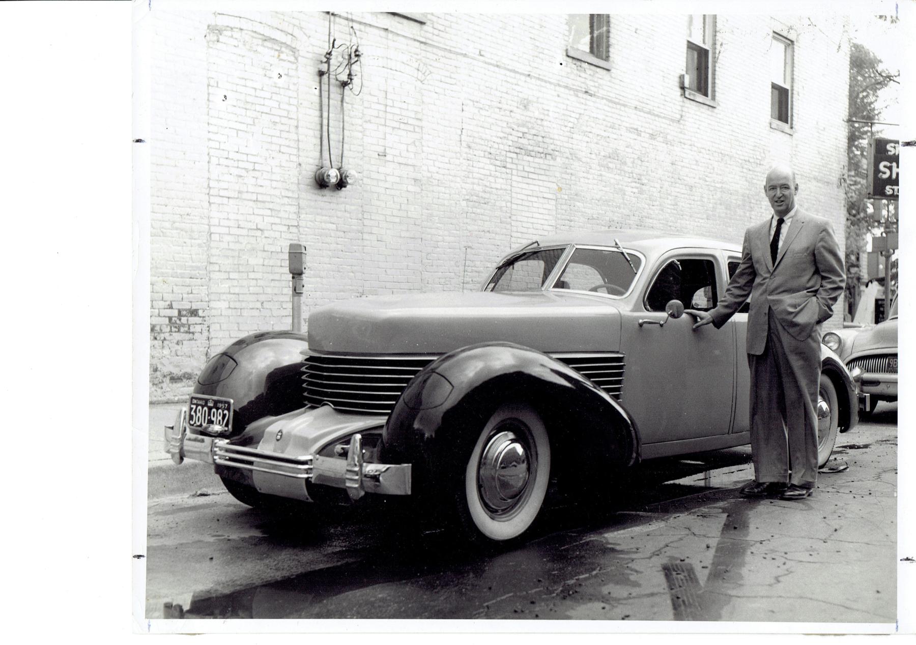 Cord 812 Custom Beverly restoration story - Page 2 - Cord 810/812 ...