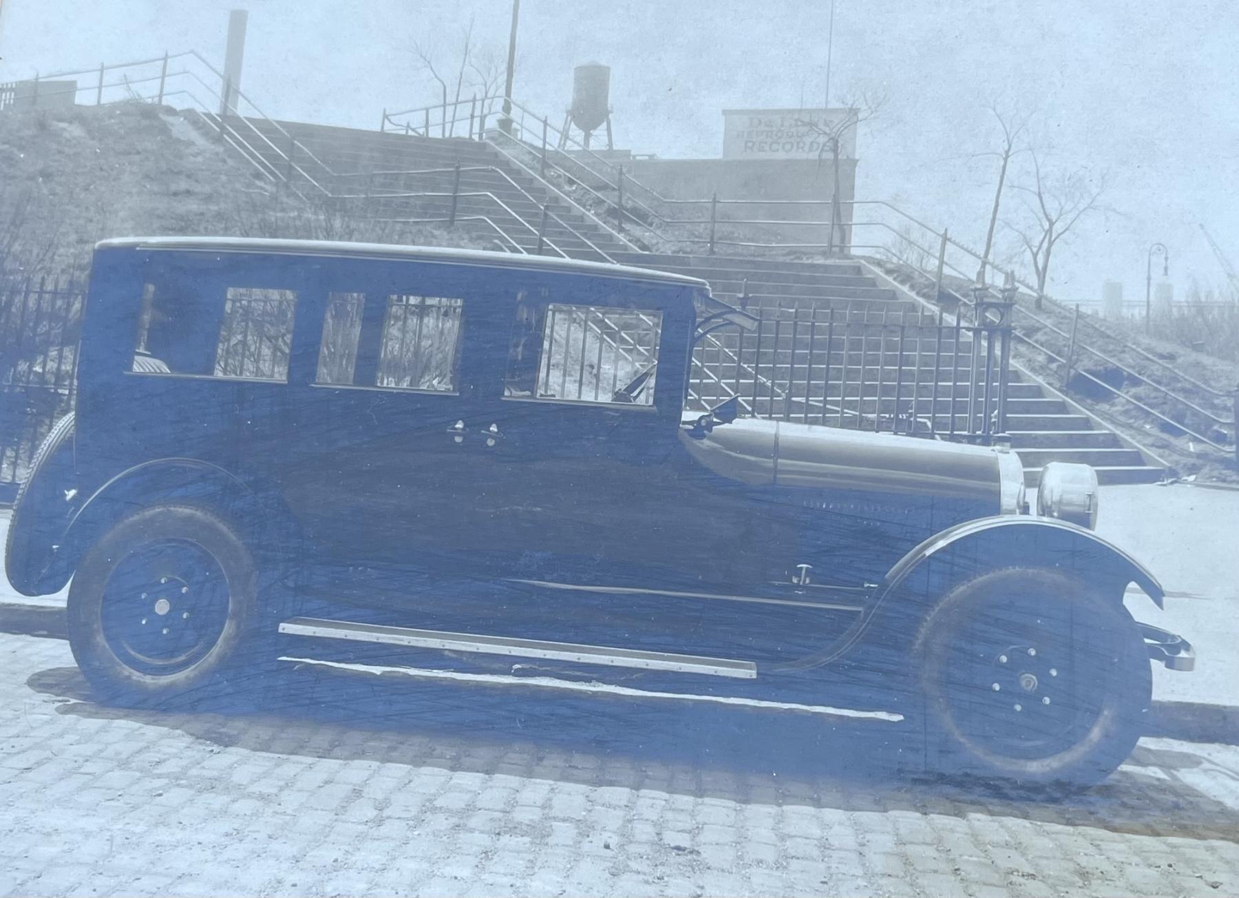 Period images to relieve some of the stress - Page 707 - Period Photos ...