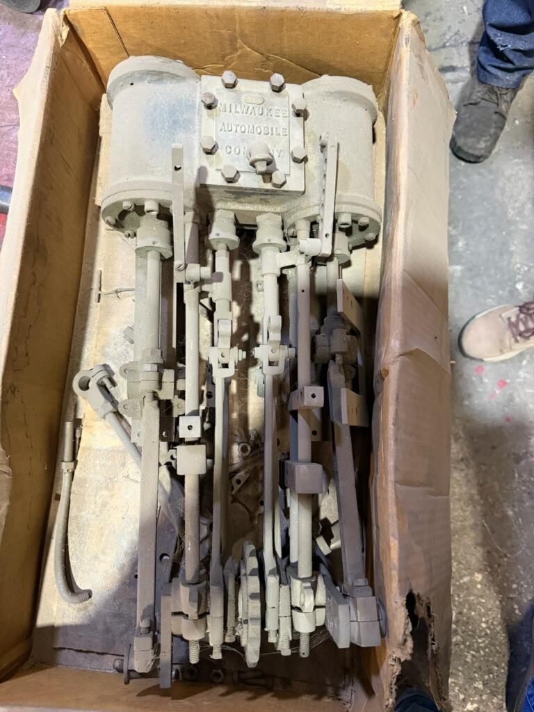 Milwaukee Automobile Co. Steam Engine. What is it for? - What is it ...
