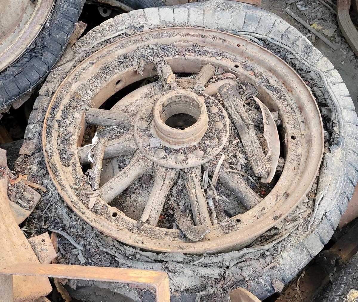 Wood Spoke Wheel ca. 1920 - What is it? - Antique Automobile Club of ...