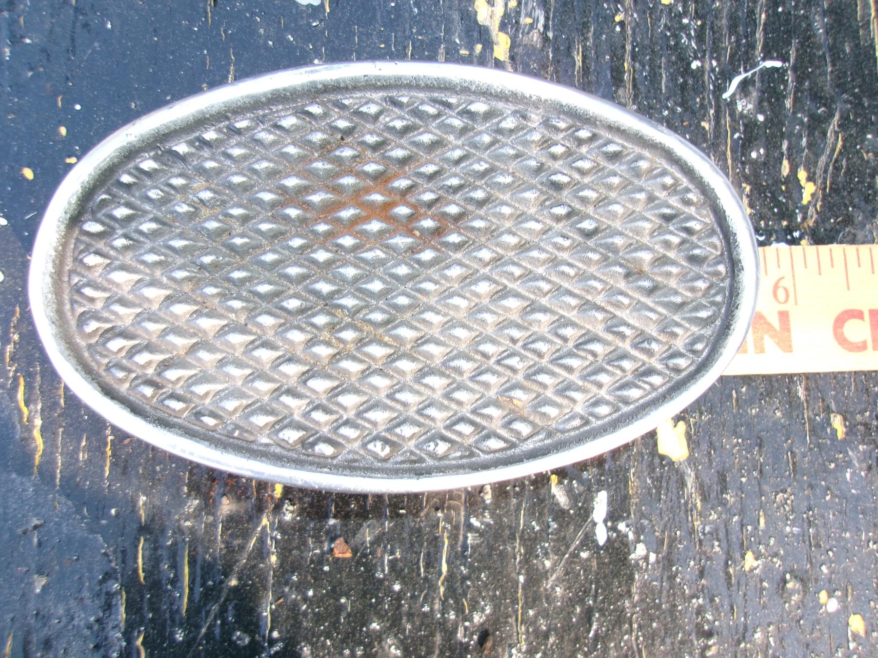 is this a Packard rumble seat step up ? - What is it? - Antique ...