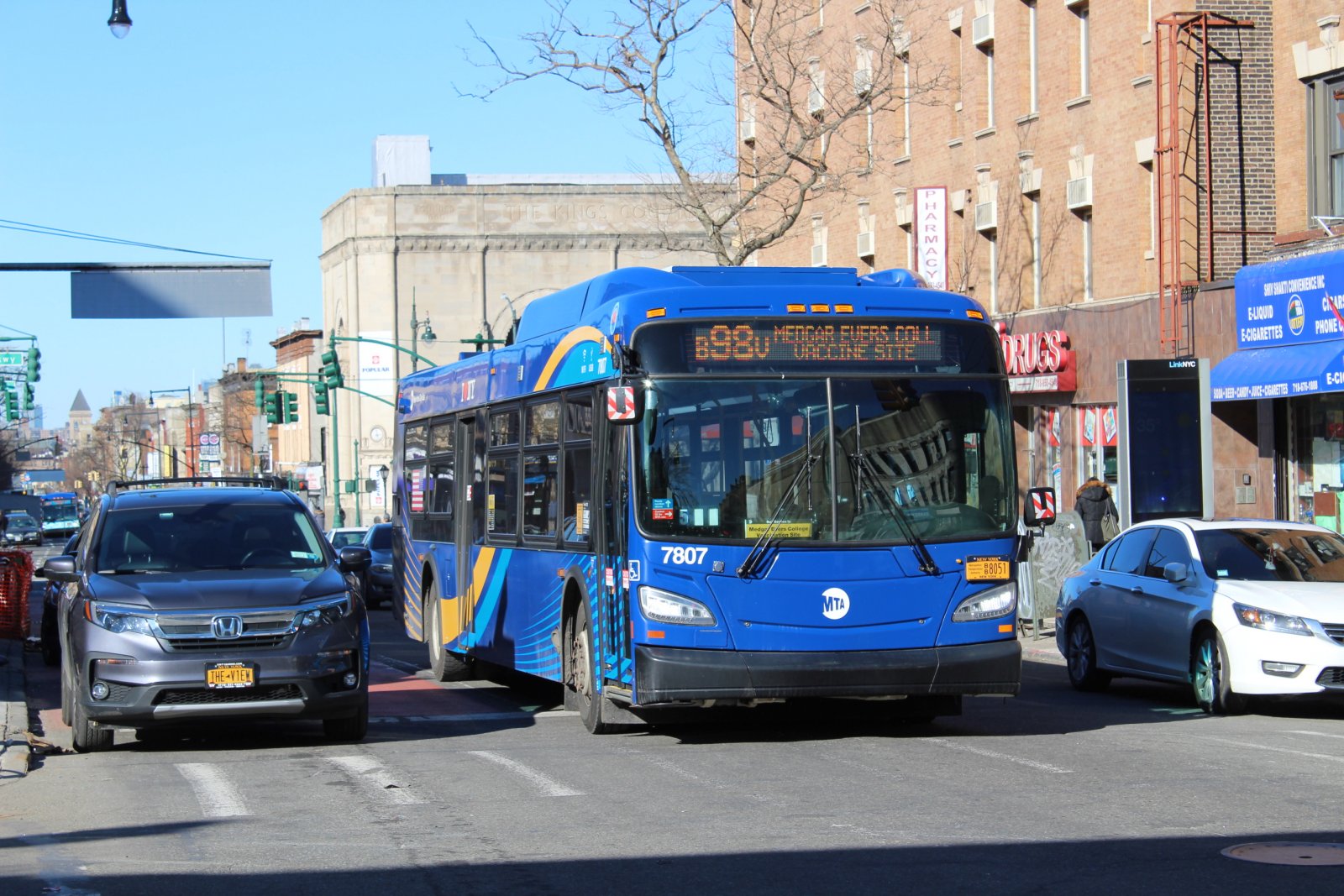 New Flyer Xcelsior 7807 on Nostrand Avenue - Surface Transit Gallery ...