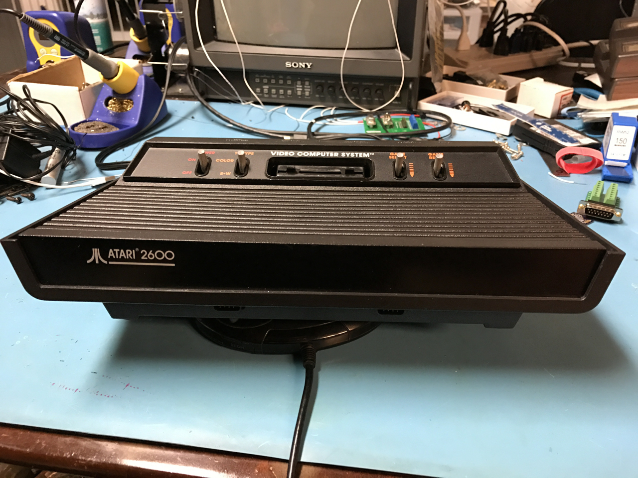 Atari 2600 Vader s-video/composite + front mounted controller ports ...