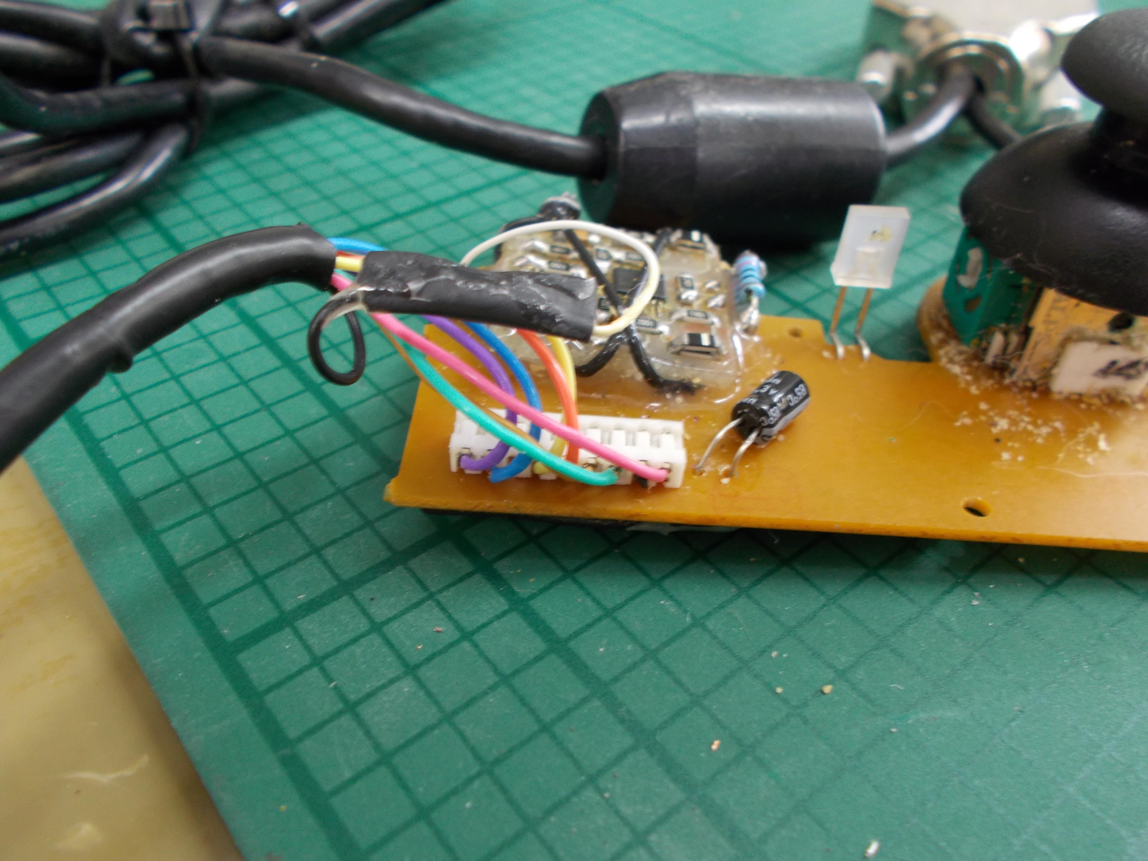 Can I Remove the Cable from a Playstation 2, Dualshock 2 controller ...