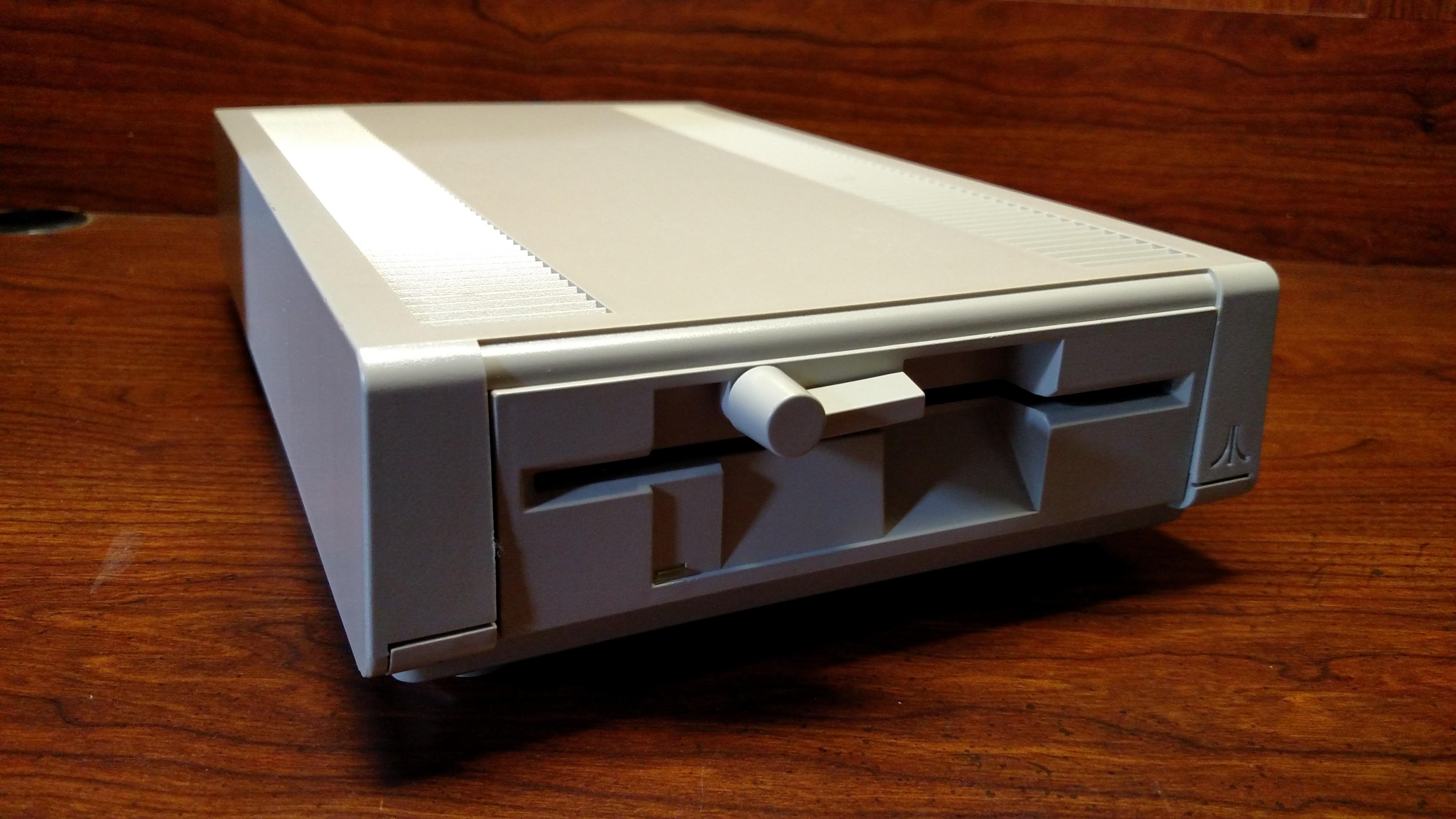 Atari XF 551 Drive, Quintopus, Modded floppy drives, printer.... - Buy ...